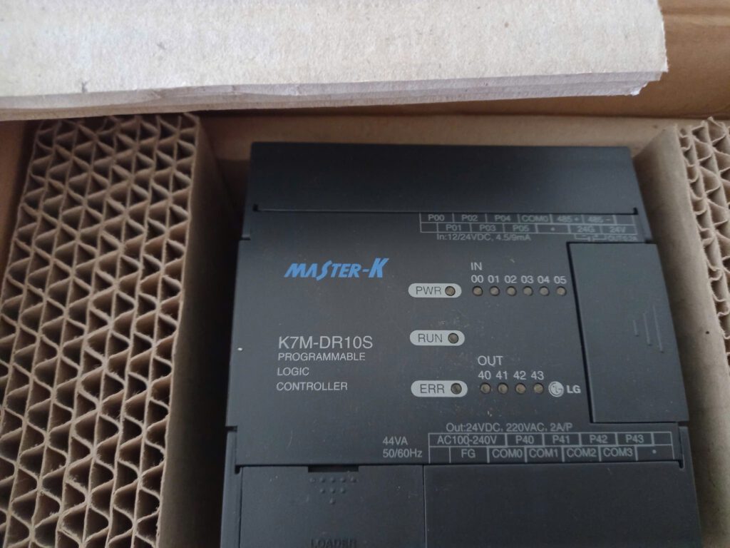 BỘ ĐIỀU KHIỂN LẬP TRÌNH K7M-DR10S - KINTECH